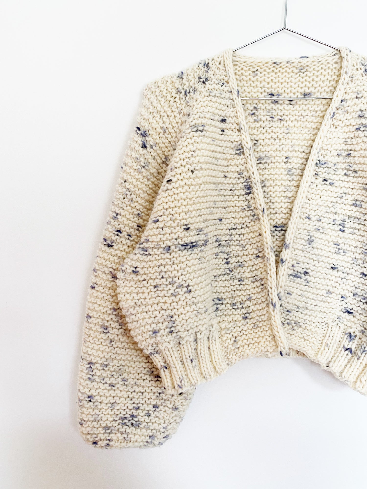 Bombastic Bomber | Knitting pattern from Spektakelstrik